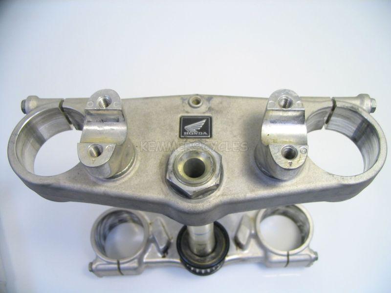 Sell 2006 HONDA CRF450 CRF 450 TRIPLE TREE TOP CLAMP in Nicholasville ...