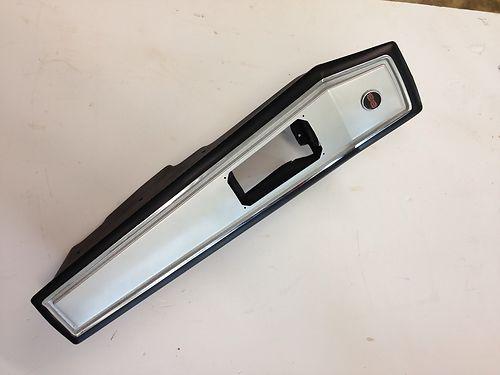 Sell 1965-67 Chevy II Nova Center Console Automatic in Island Lake ...