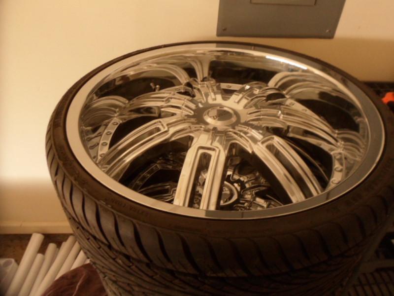 Buy 24 Inch Stonz Chrome rims on Lexani tires lug 5x4.75 in ...