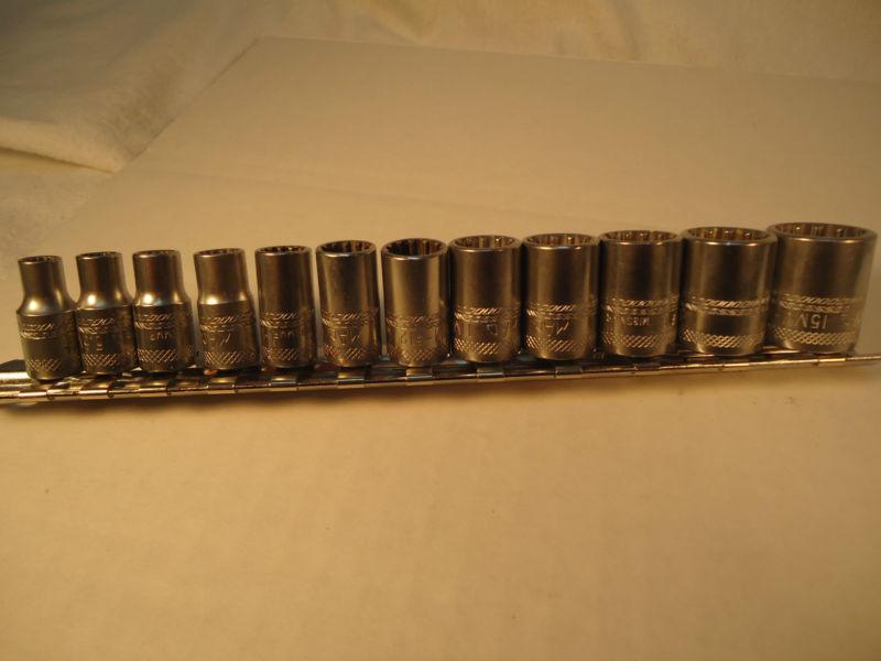 Buy Mac Tools 12 pc 1/4 drive Spherical Metric Short Socket Set 5mm ...