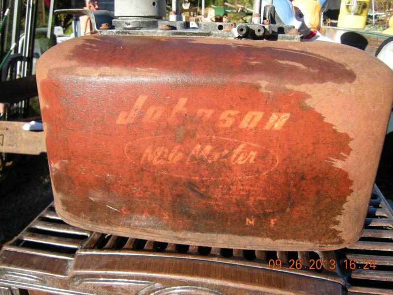Buy Vintage JOHNSON 4 GALLON PRESSURIZED OUTBOARD GAS TANK MILE MASTER ...
