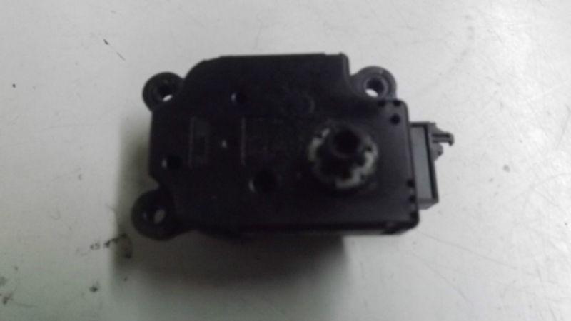 Buy Mercedes Benz W211 E320 E500 Sleeper Motor Evaporator Actuator ...