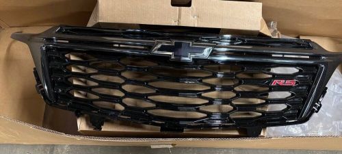 Sell 2022-24 Chevy Equinox RS Front Upper Grille Assembly OEM NEW ...