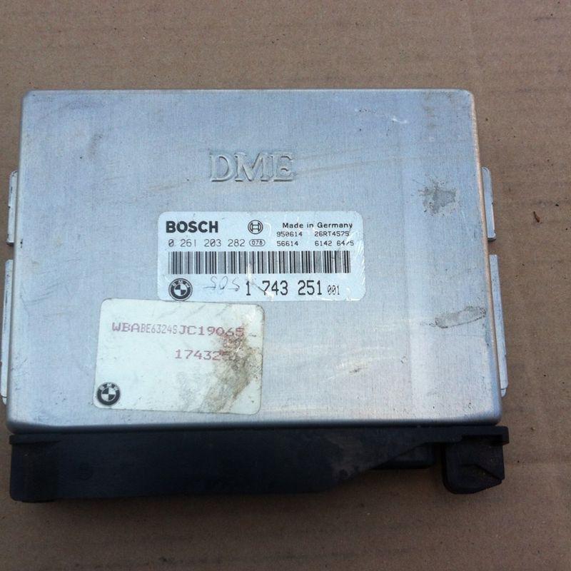 Sell BMW E36 318i 318is 318ti 95 96 97 ECU ECM DME Silver Computer 0261203282 in Charlotte ...