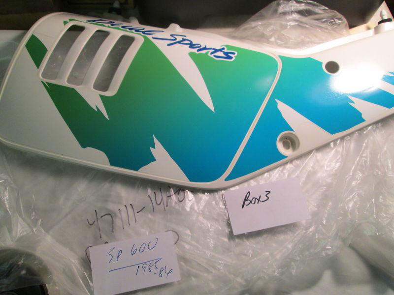 Sell Suzuki SP600 nos OEM R/H side cover 1985-1986 p.n. 47111-14A00 in ...