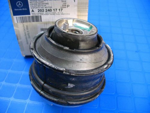 Purchase Mercedes Benz Genuine W202 engine mount front right C200 C220 ...