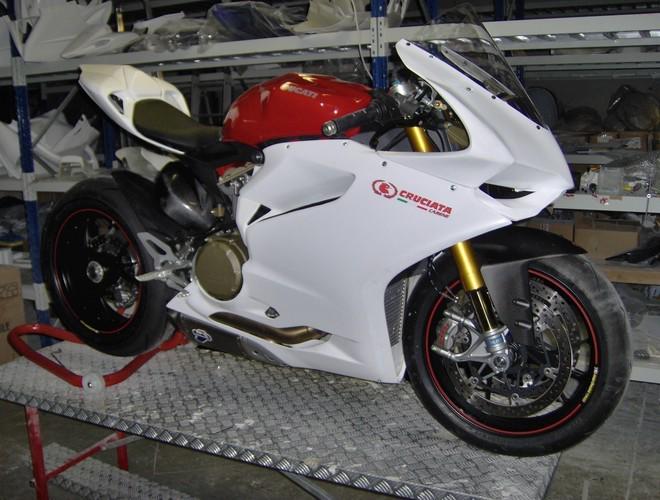 Find AUSTIN RACING Ducati 1199 Panigale Fiberglass Racing Body Kit in ...