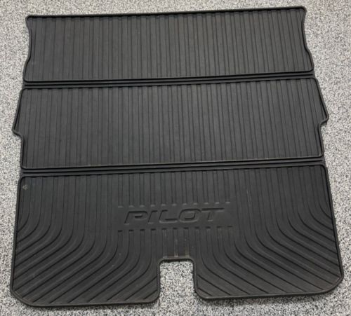 Find GENUINE OEM HONDA PILOT FOLDING CARGO TRAY 2019-2022 TRUNK MAT 08U45-TG7-100B in Sioux ...