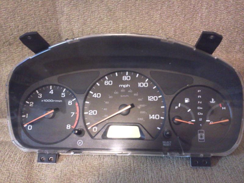 Purchase 98-99 HONDA ACCORD 4CYL/4DR AUTOMATIC SPEEDOMETER CLUSTER 112K ...