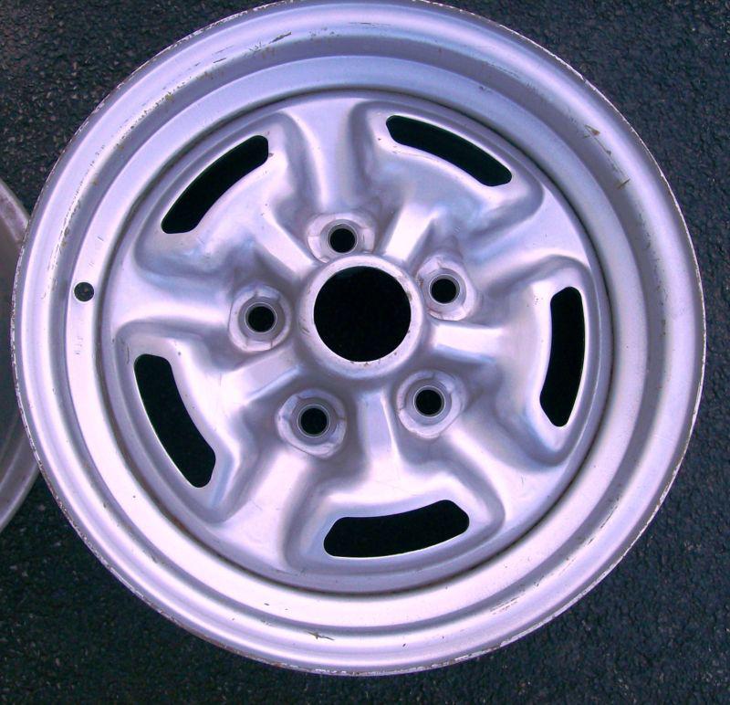 Find 1966-1967 Olds 442 factory rims 14" x 6" fits disc brake in Rome ...