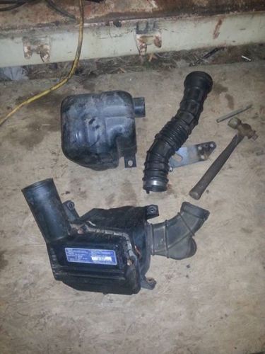 Sell Honda CRX D15b2 Air Filter Box & Intake Hose 88-91 (EF) in ...