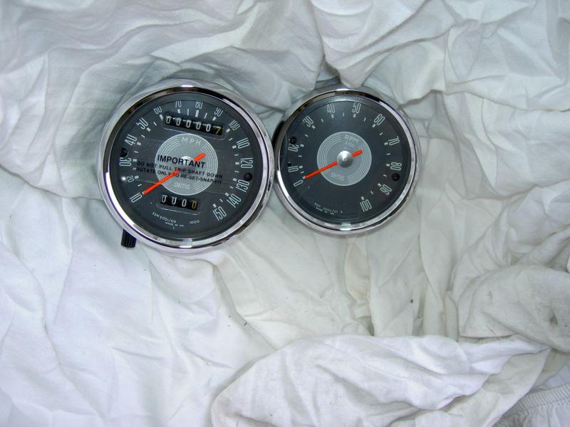 Sell 1968 / 1969 Triumph T120 / TR6 Smiths 150MPH Speedometer & Tach in ...