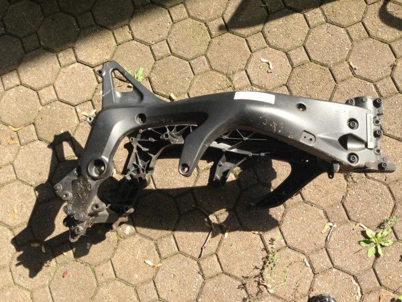 Sell 2006 06 Yamaha FZ6 FZ 6 Frame in Elmwood Park, New Jersey, US, for ...