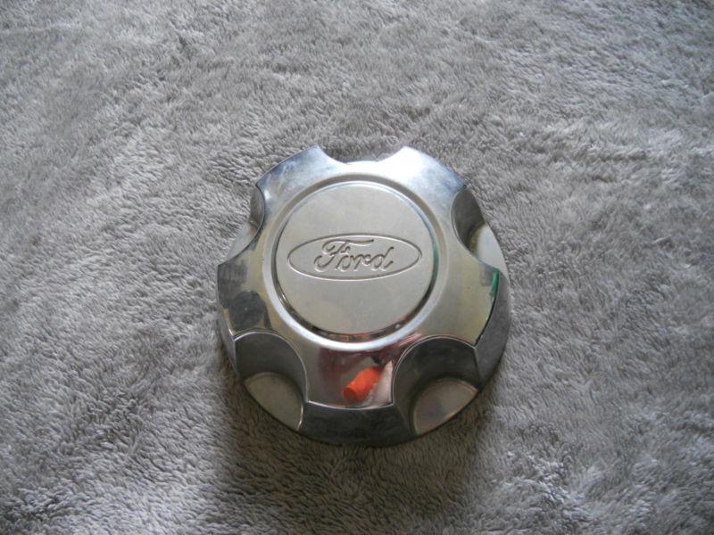 Purchase 99, 00 Ford Explorer center cap 6 1/2 inch in Independence ...