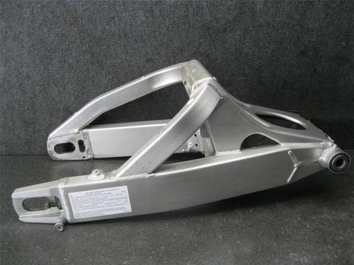 Buy 01 Yamaha YZF R6 Swingarm 54C in Raymond, New Hampshire, US, for US ...