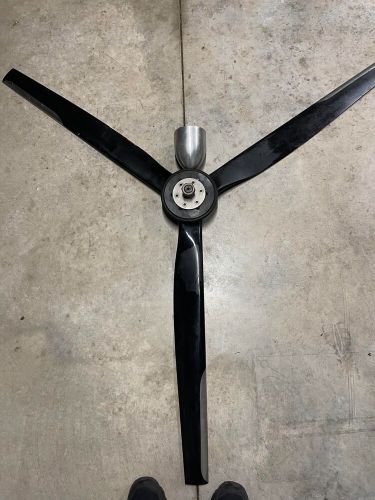 Sell 3 Blade IVO Prop in Live Oak, Florida, United States, for US $900.00