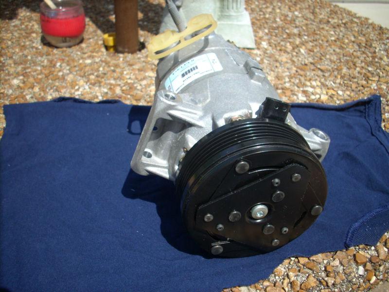 Sell DELPHI - AC COMPRESSOR in Elmwood Park, Illinois, US, for US $110.00