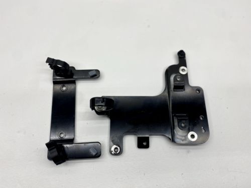 Find 2007 Mercury Bigfoot 60HP Bracket Mounts EFI OEM Outboard Engine ...