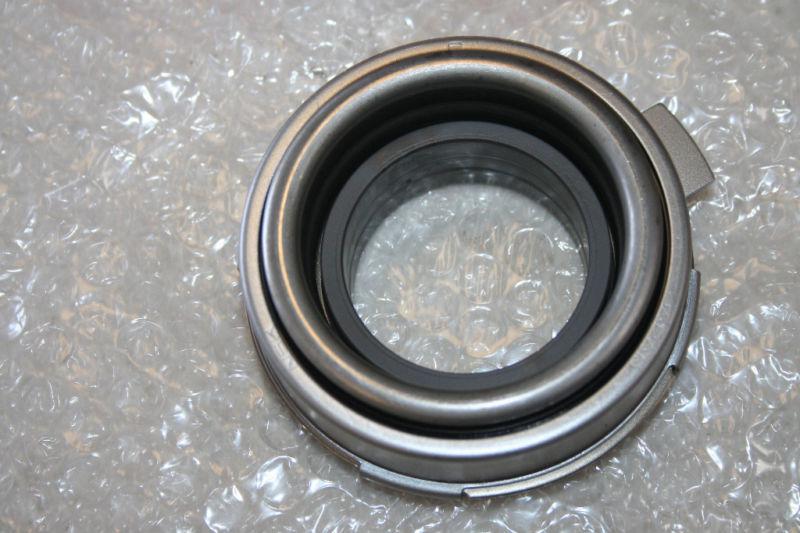 Buy MITSUBISHI FUSO 2006 CLUTCH RELEASE BEARING ME508933 in Leesburg ...