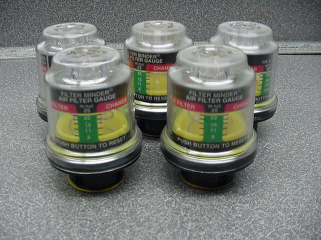 Buy Filter Minder Air Indicator Monitor Truck Threaded 1/8"NPT Mount in ...