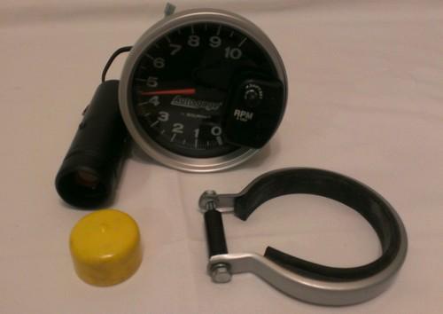 Sell Auto Gage 5 Inch Tachometer by Auto Meter with Shift Light 10,000 ...