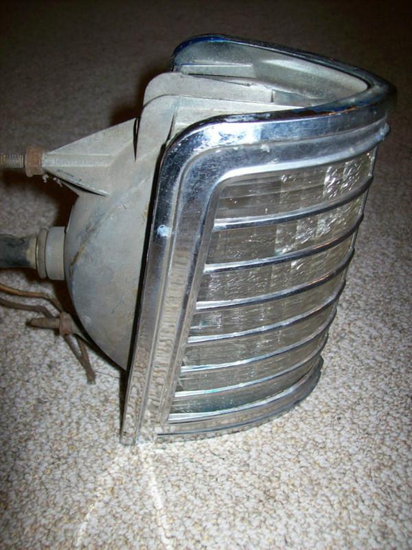 Sell Lincoln Continental Mark IV RH TURN SIGNAL LIGHT FULL ASSEMBLY 74 ...