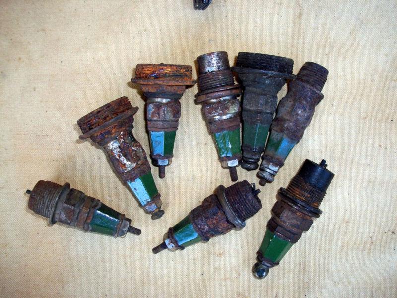 Purchase Vintage Spark Plug Collection, More Than 130 Plugs, an Ignitor ...