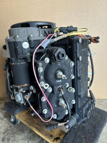 Purchase 2004 Johnson Evinrude V4 90-115 60 Degree Outboard Powerhead Assembly in Stuart ...
