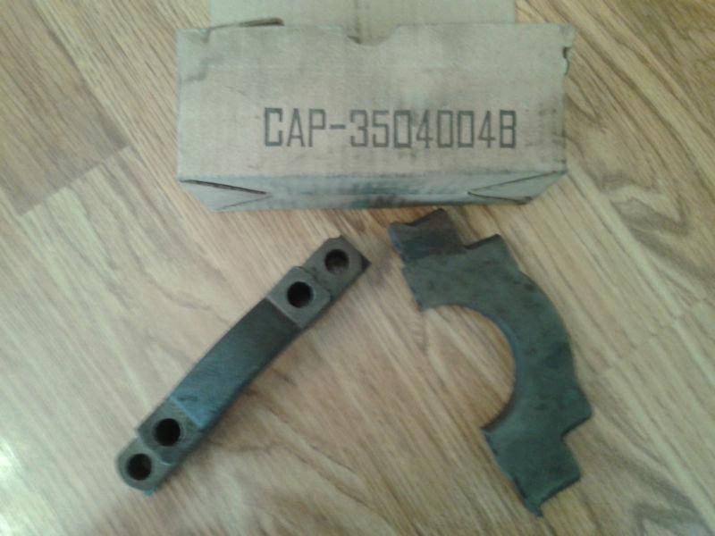 Sell Chevy 350 SBC Splayed Center Main Caps 4 Bolt for 2 or 4 Bolt ...