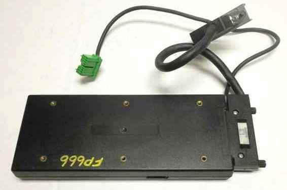 Purchase Mercedes SLK230 Phone Antenna Module SYN0234A OEM LKQ in Bronx ...