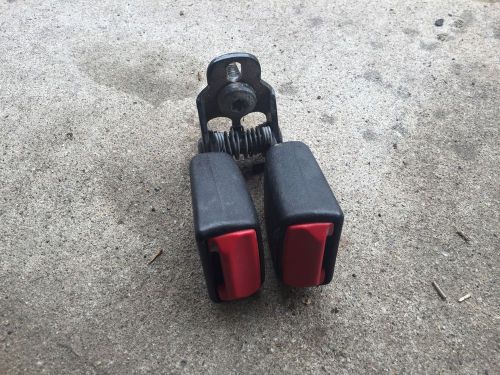 Buy 00-07 Svt Focus Rear Seatbelt Buckle Original in Ozone Park, New ...