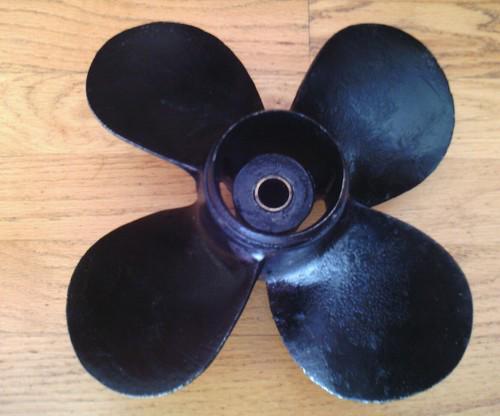 Buy Good Condition Pontoon Boat Propeller 4-fin black in Wauconda ...