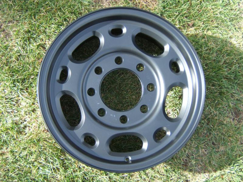 Find OEM Chevy GMC 16" Alloy Wheels Rims 8 Lug Sierra Silverado HD 2500 ...
