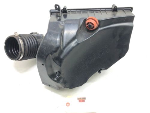 Sell 2018-2023 BMW X3 G01 2.0L ENGINE AIR CLEANER INTAKE FILTER BOX OEM ...